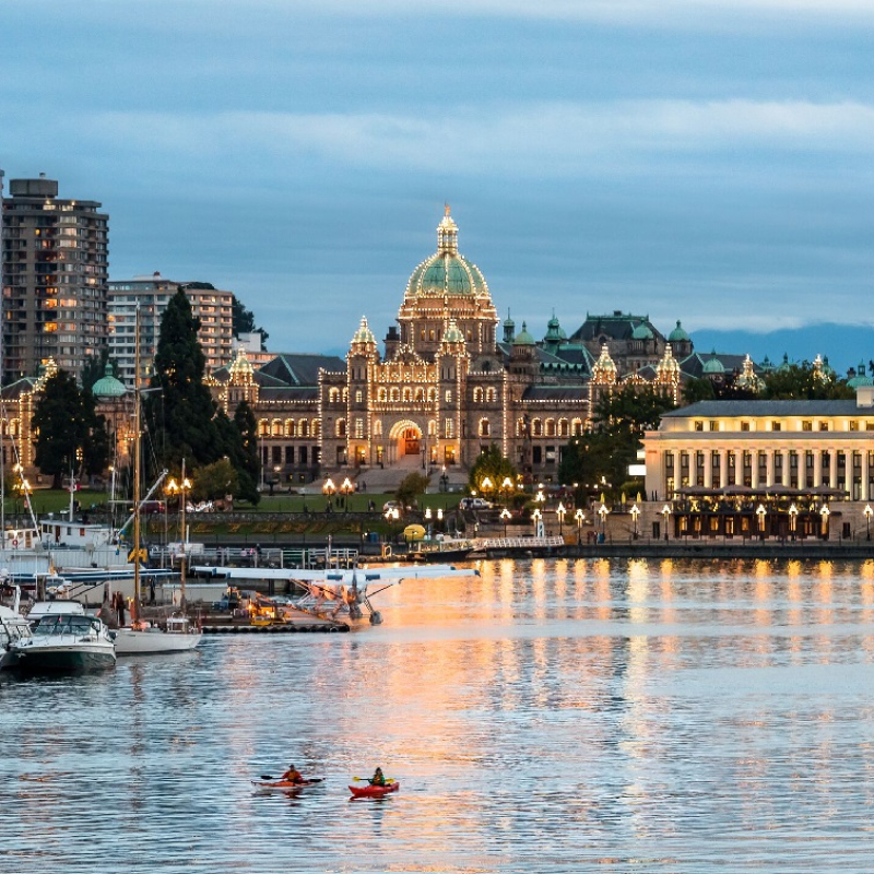 1-Day Victoria Guided Tour: BC Ferries－Butchart Gardens－Victoria Downtown