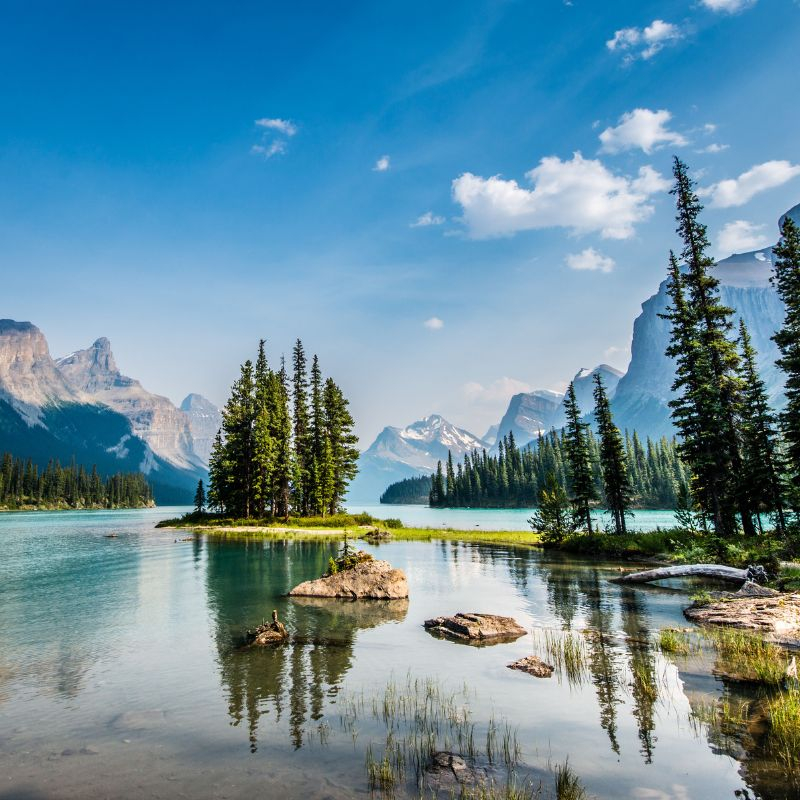 8-Day Rocky Mountains Unique Tour | Yellowknife to Calgary ...